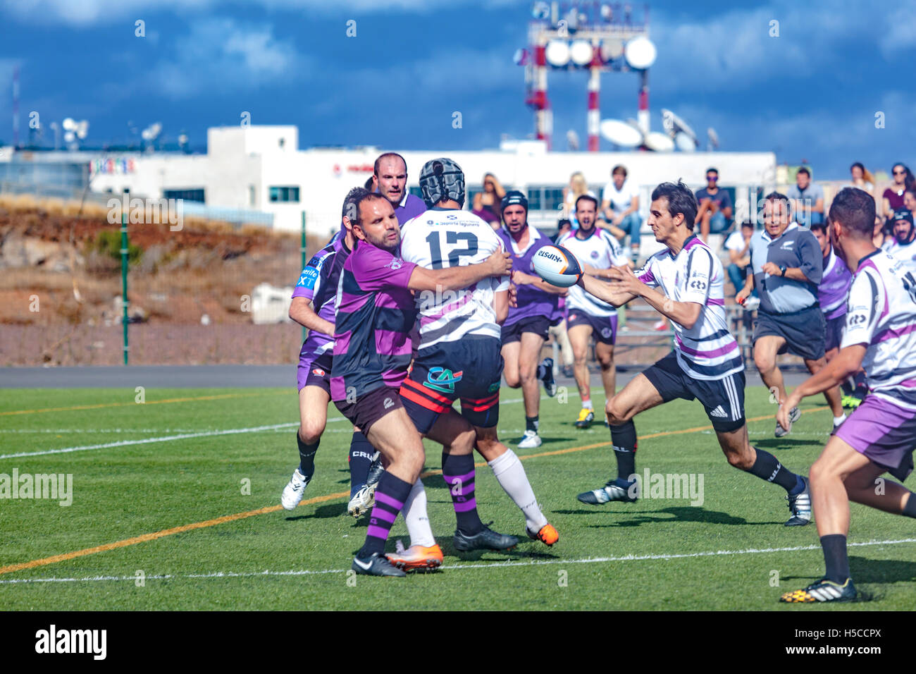 male adult rugby match Stock Photo - Alamy
