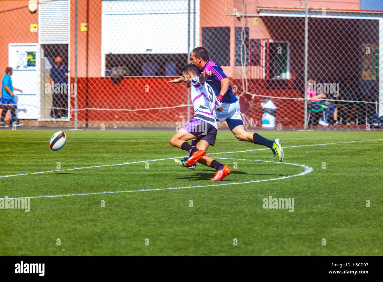 male adult rugby match Stock Photo - Alamy