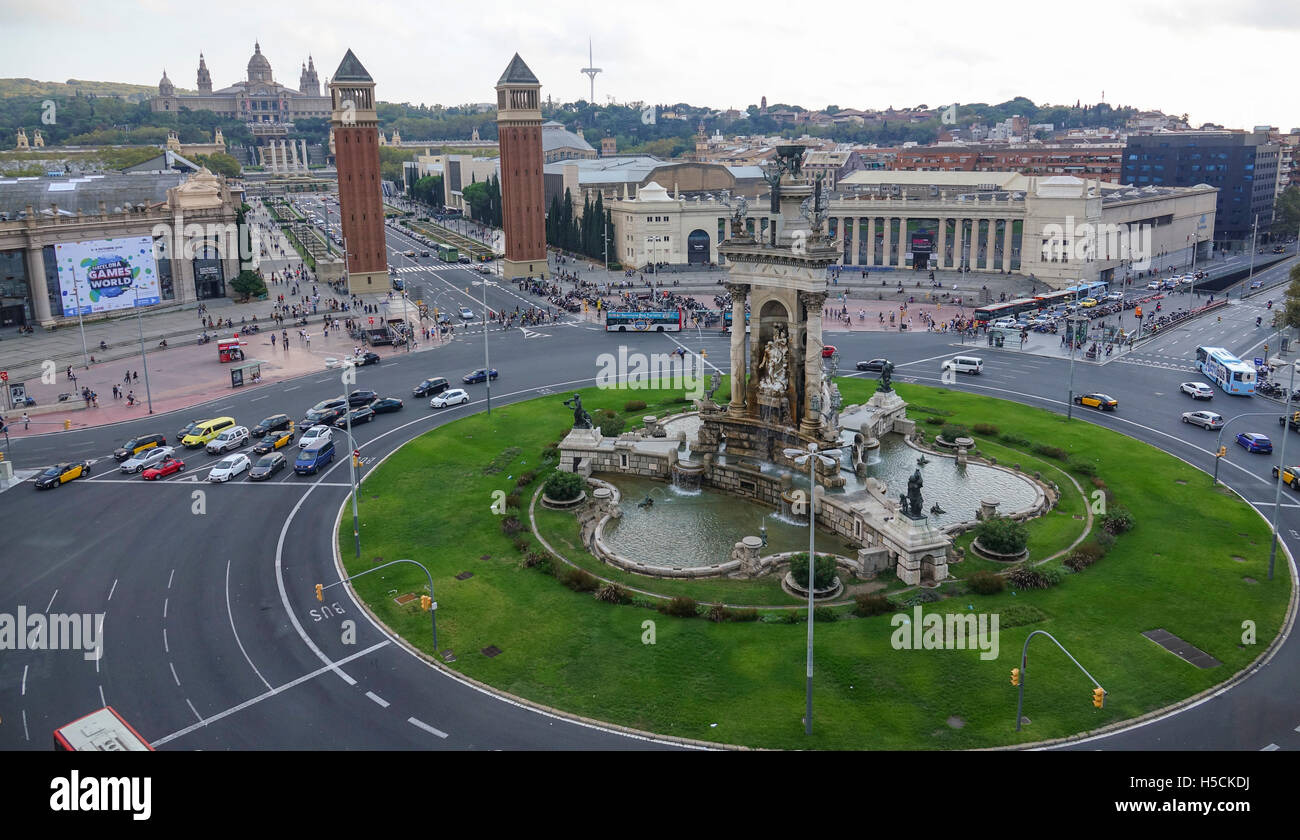 Roundabout at Placa de Espanya in Barcelona Stock Photo - Alamy
