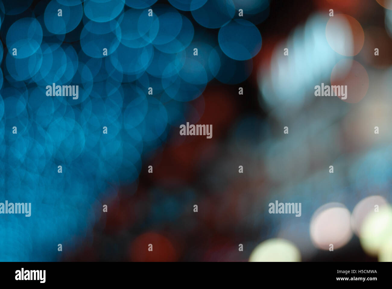 Circular bokeh lens hi-res stock photography and images - Alamy