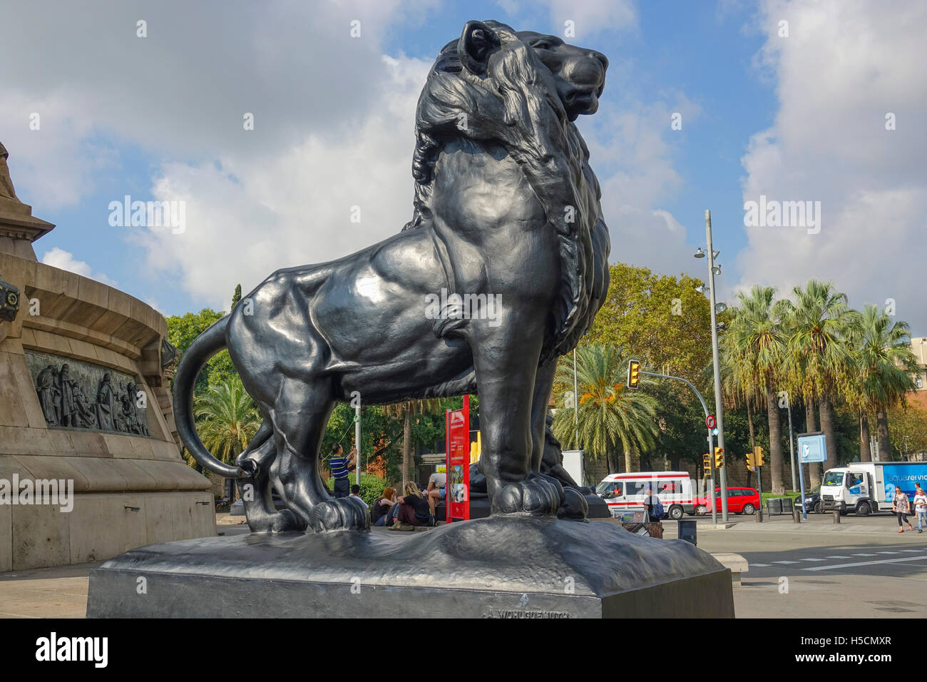 The Lions at Colon Tower - Barcelona Column Stock Photo - Alamy
