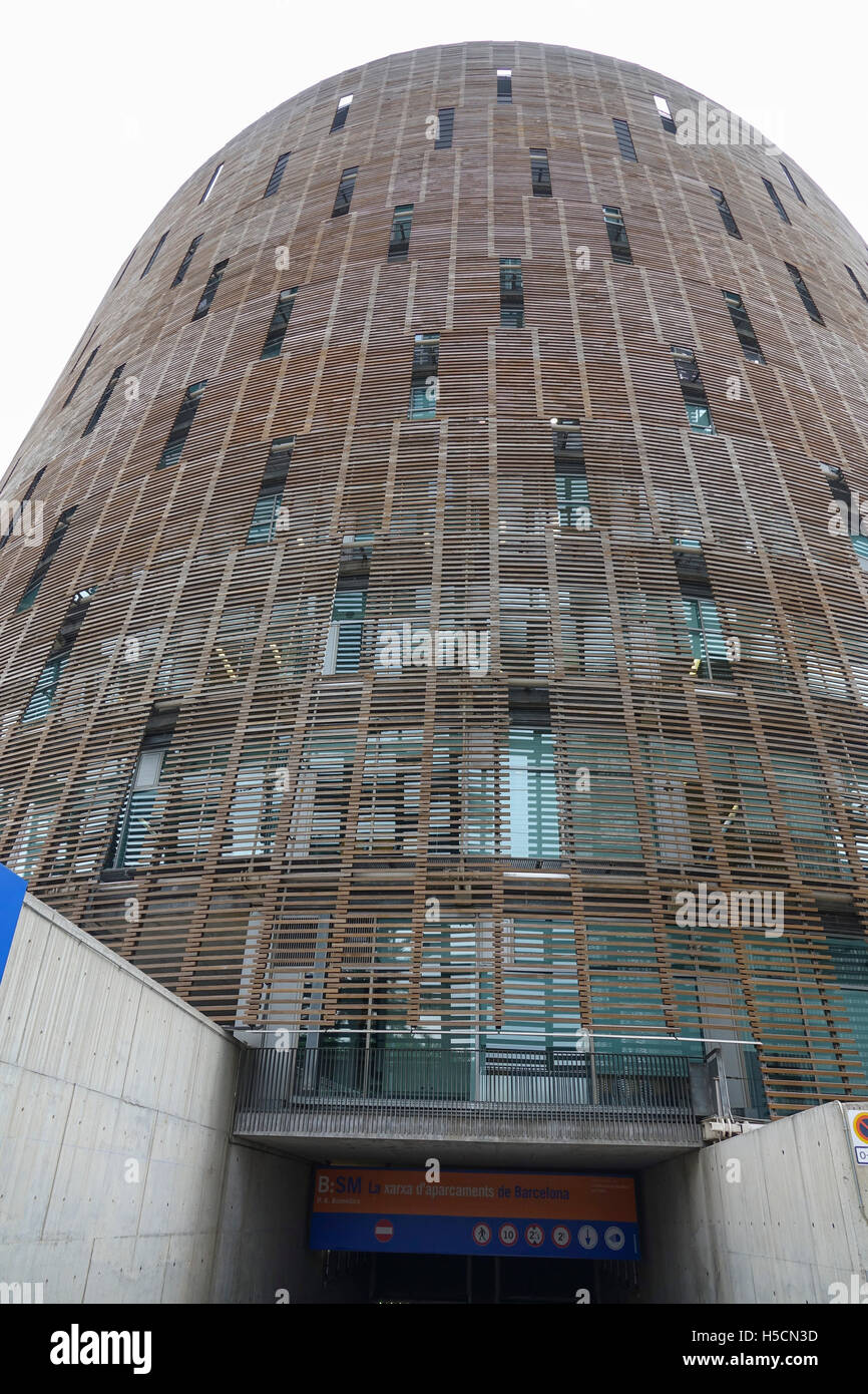 PRBB building - Biomedical Research Center in Barcelona Stock Photo - Alamy