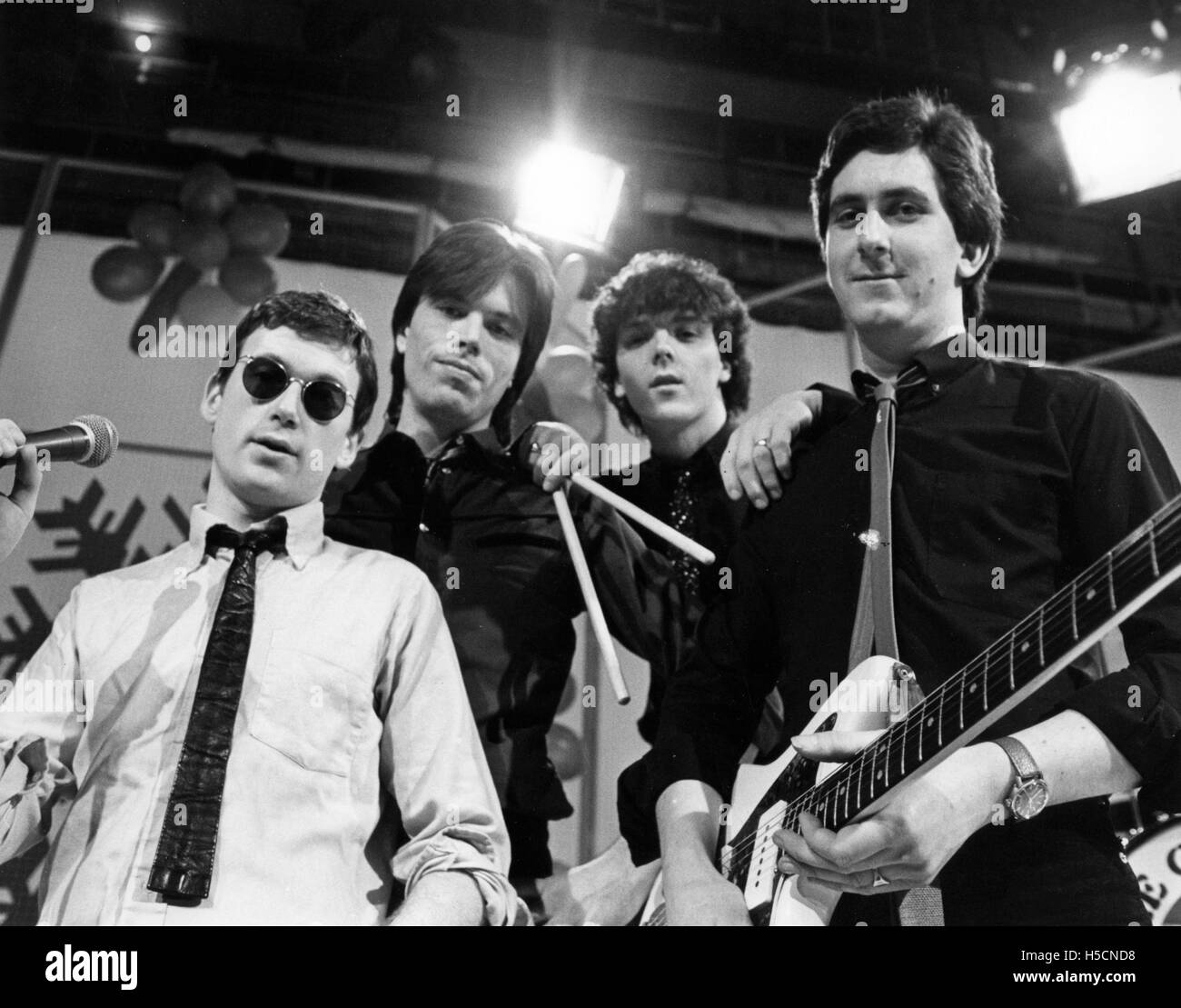 THE CHEATERS UK pop group in 1980 Stock Photo - Alamy