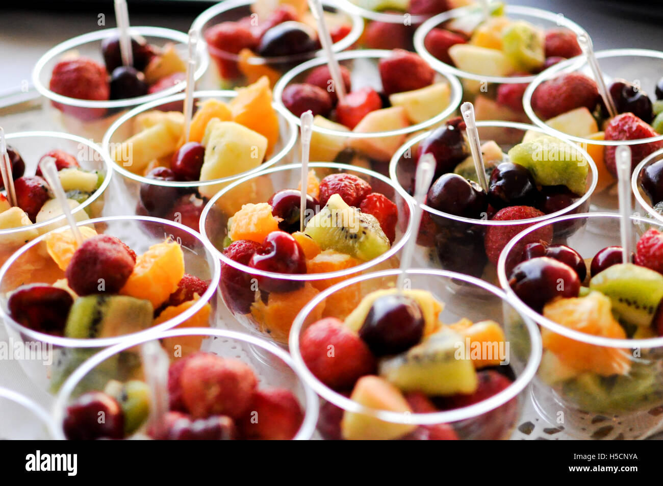 Catering fruit food Stock Photo - Alamy