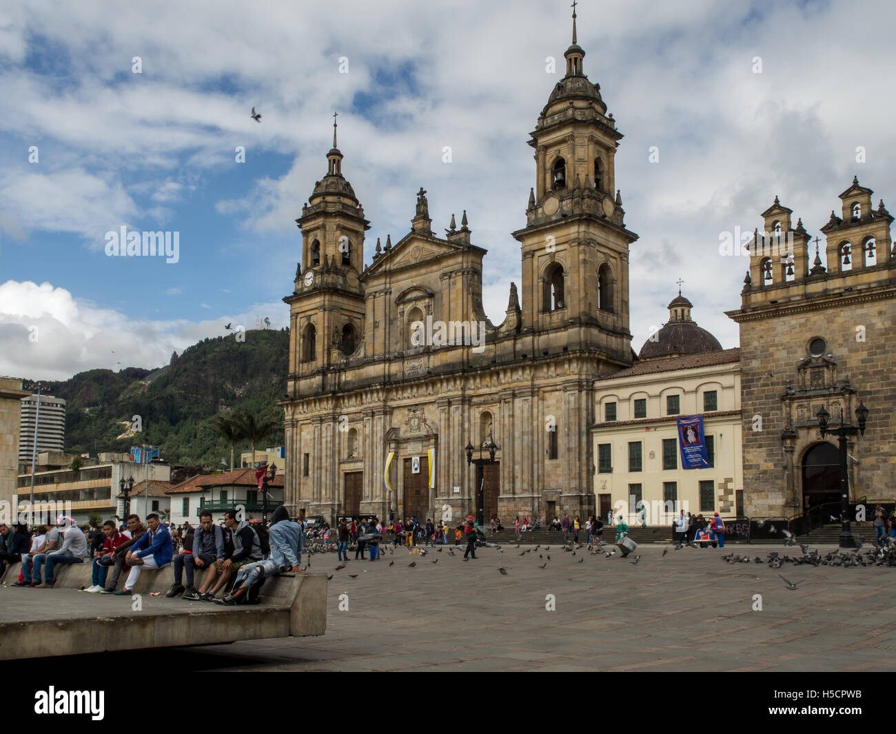 Bolivar square hi-res stock photography and images - Alamy