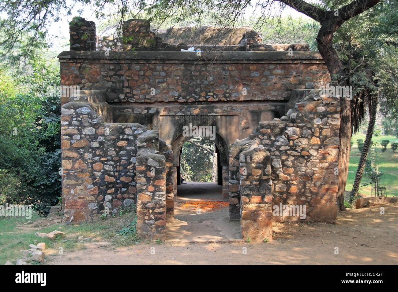 Metcalfe's Boathouse, Mehrauli Archaeological Park, Delhi, India, South ...