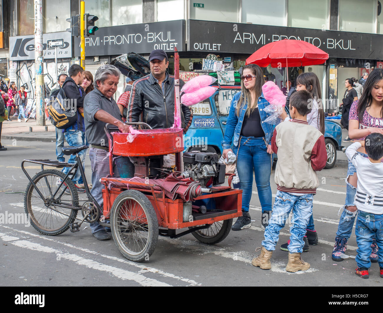 Bogota colombia people hi-res stock photography and images - Alamy