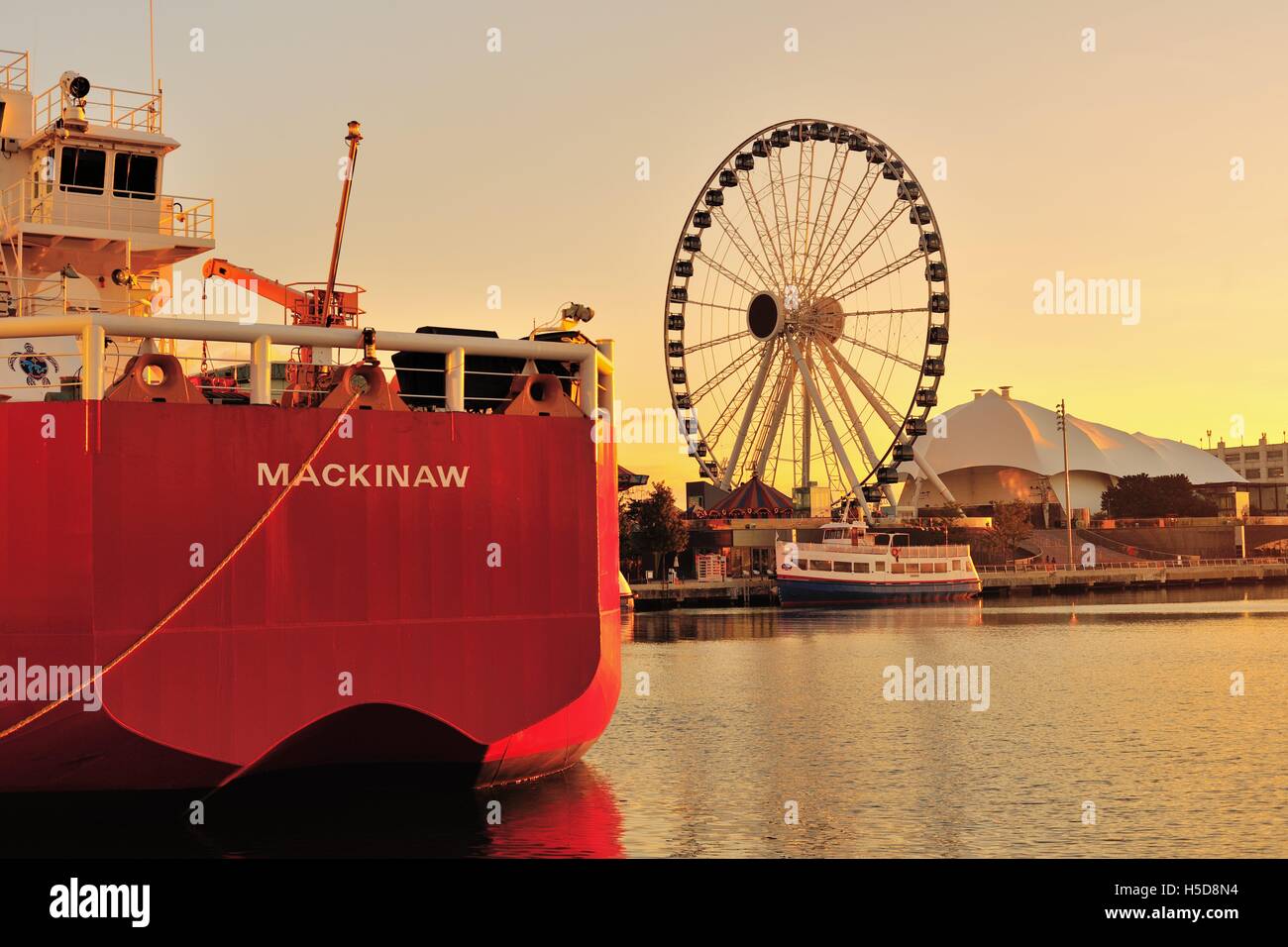 The U.S. Coast Guard cutter Mackinaw tied up at Chicago's Navy Pier at ...