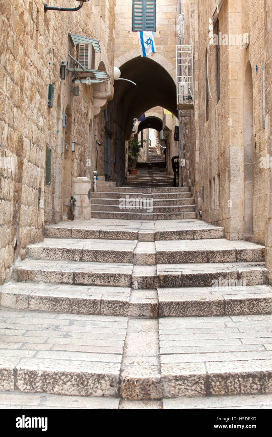 A street of the "Cardo" (Jewish quarter). Jerusalem Old City, Israel ...