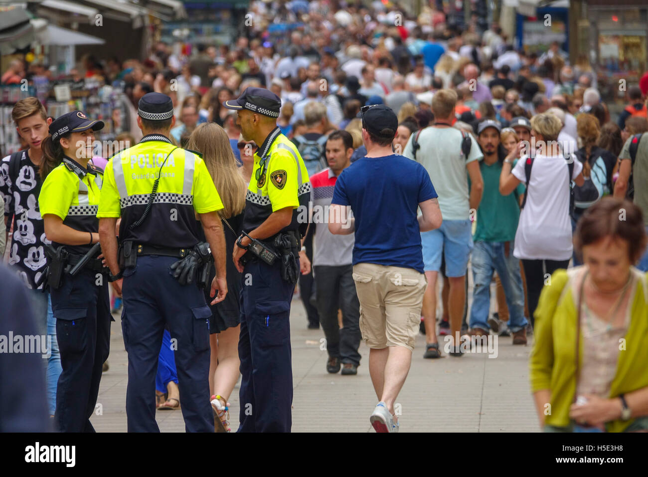 Pickpockets barcelona hi-res stock photography and images - Alamy