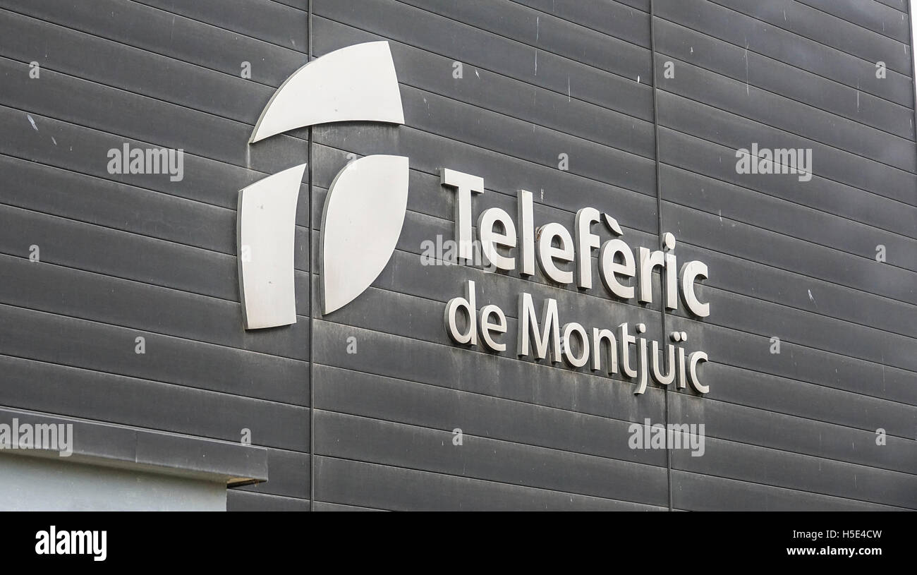 Teleferic rope way at Barcelona Montjuic Stock Photo - Alamy