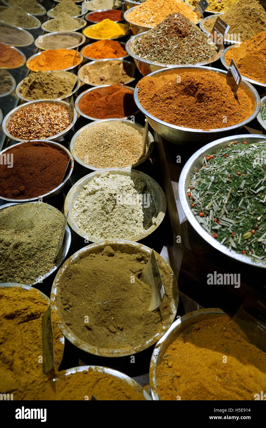 Spices colors hi-res stock photography and images - Alamy