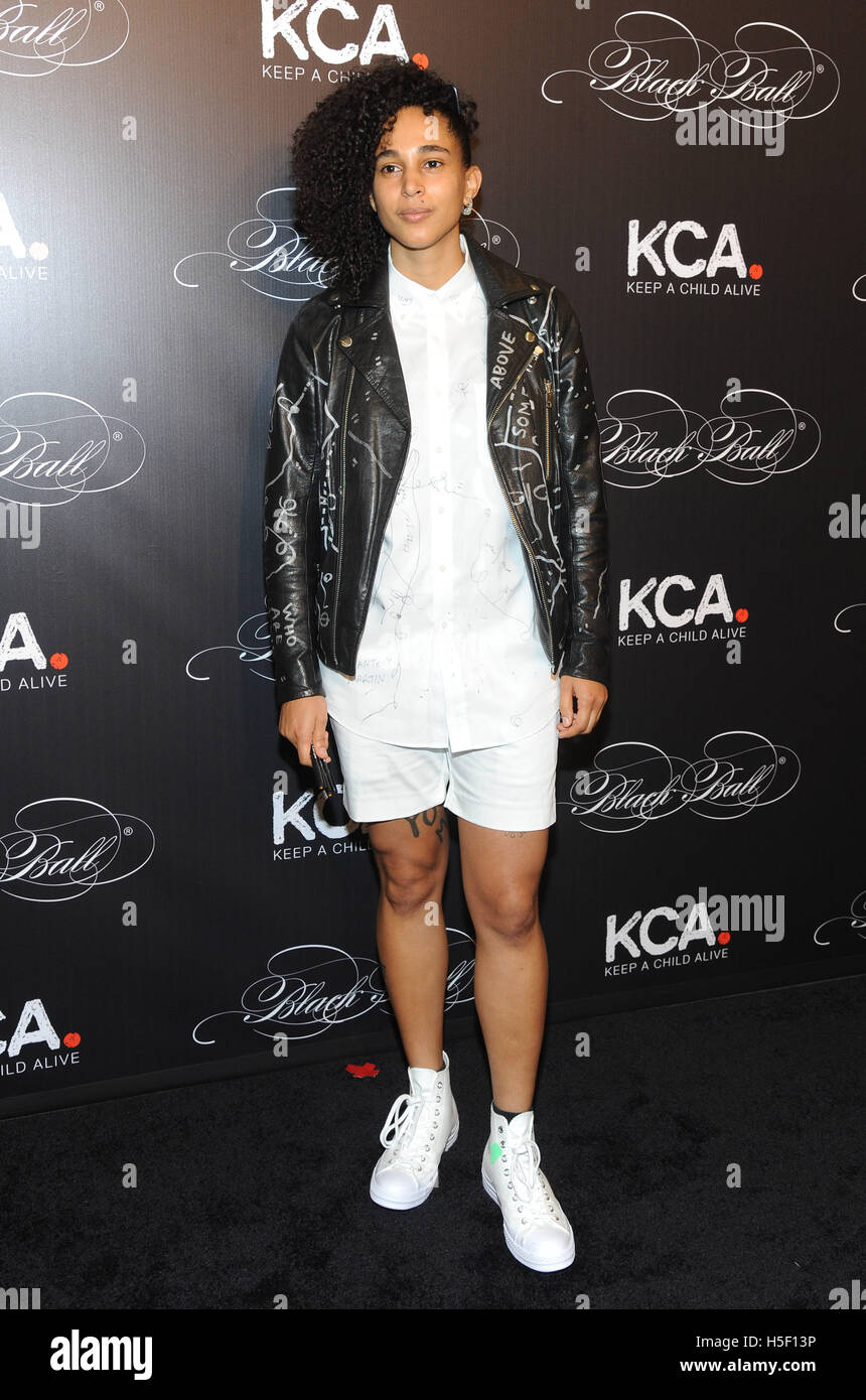 New York, NY, USA. 19th Oct, 2016. Shantell Martin attends Keep A Child ...
