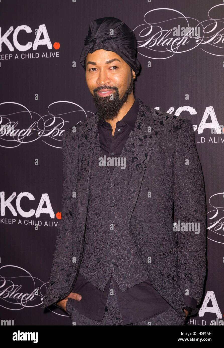 New York, NY, USA. 19th Oct, 2016. Ty Hunter at arrivals for Keep a ...