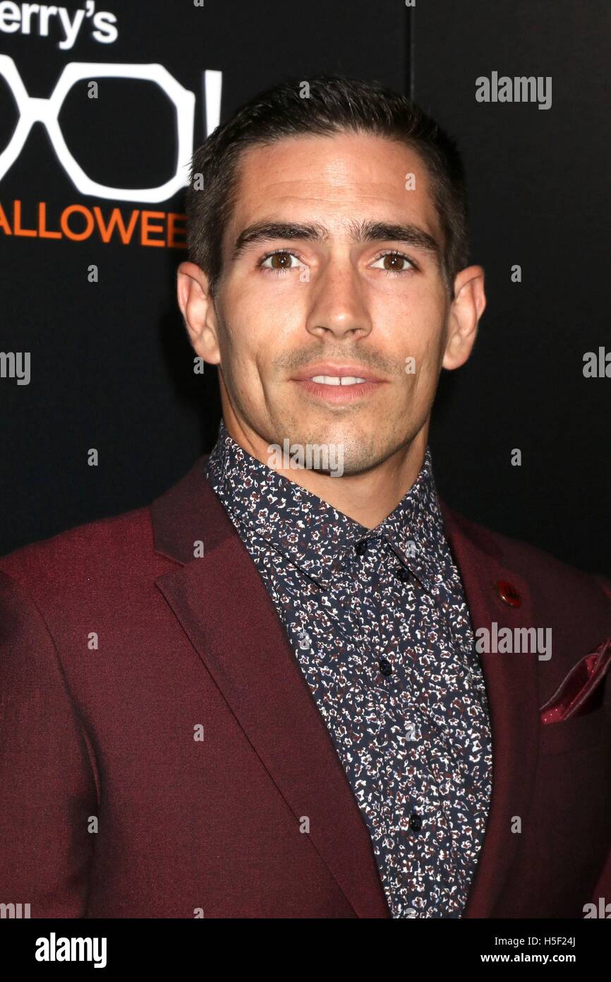 Los Angeles, CA, USA. 17th Oct, 2016. Jordan Wiseley at arrivals for ...