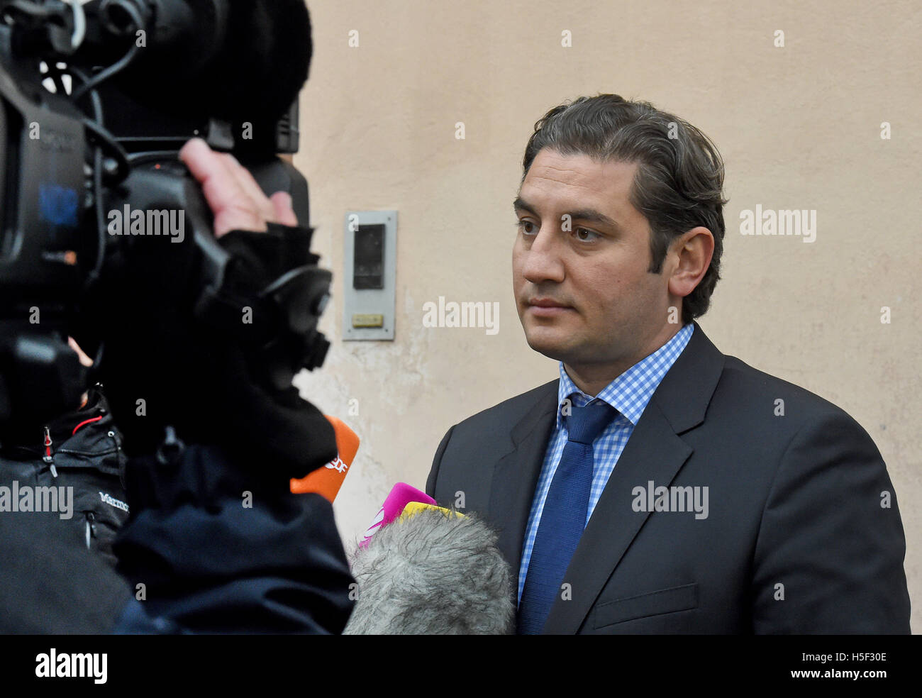 Mutlu gunal hi-res stock photography and images - Alamy