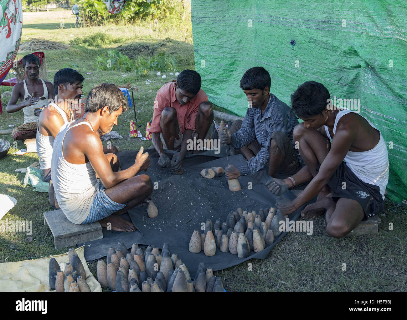 October 20, 2016 - Barpeta, Assam, India - Artisans of Barpeta, India ...