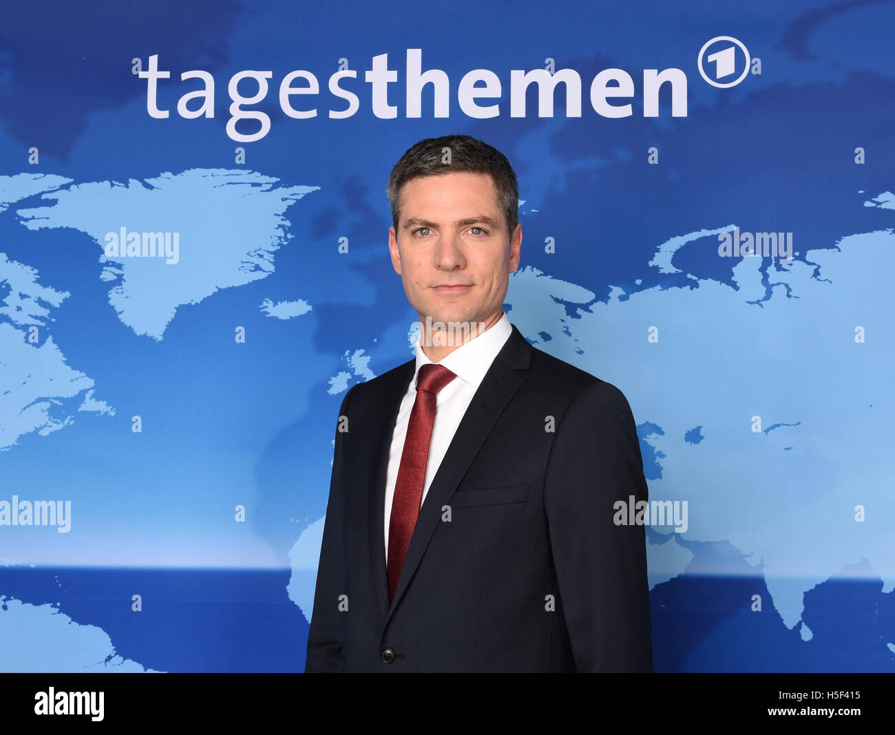 Hamburg, Germany. 20th Oct, 2016. The new presenter of the German news ...