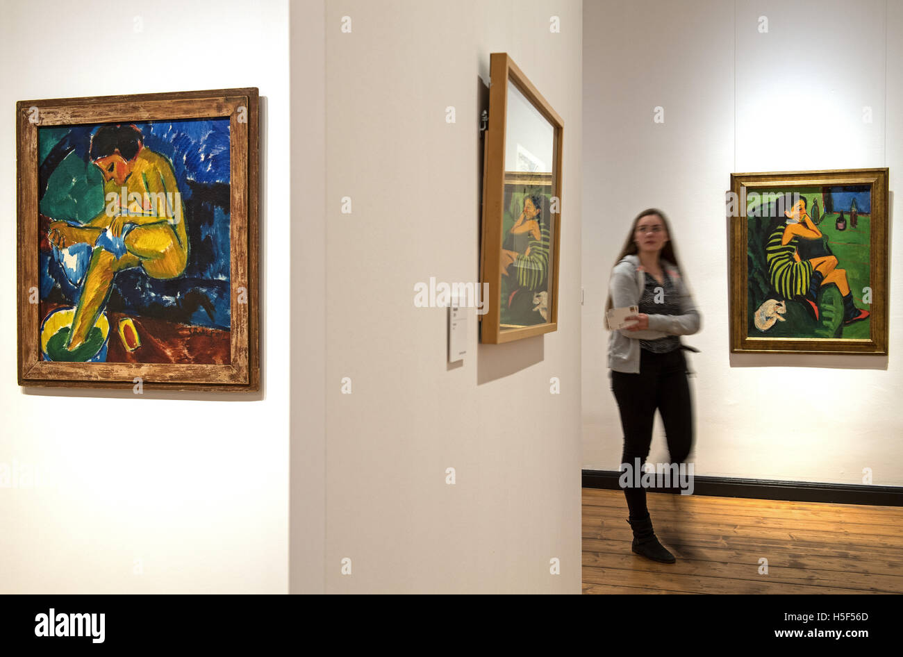 Oldenburg, Germany. 20th Oct, 2016. Visitors walking through the new ...