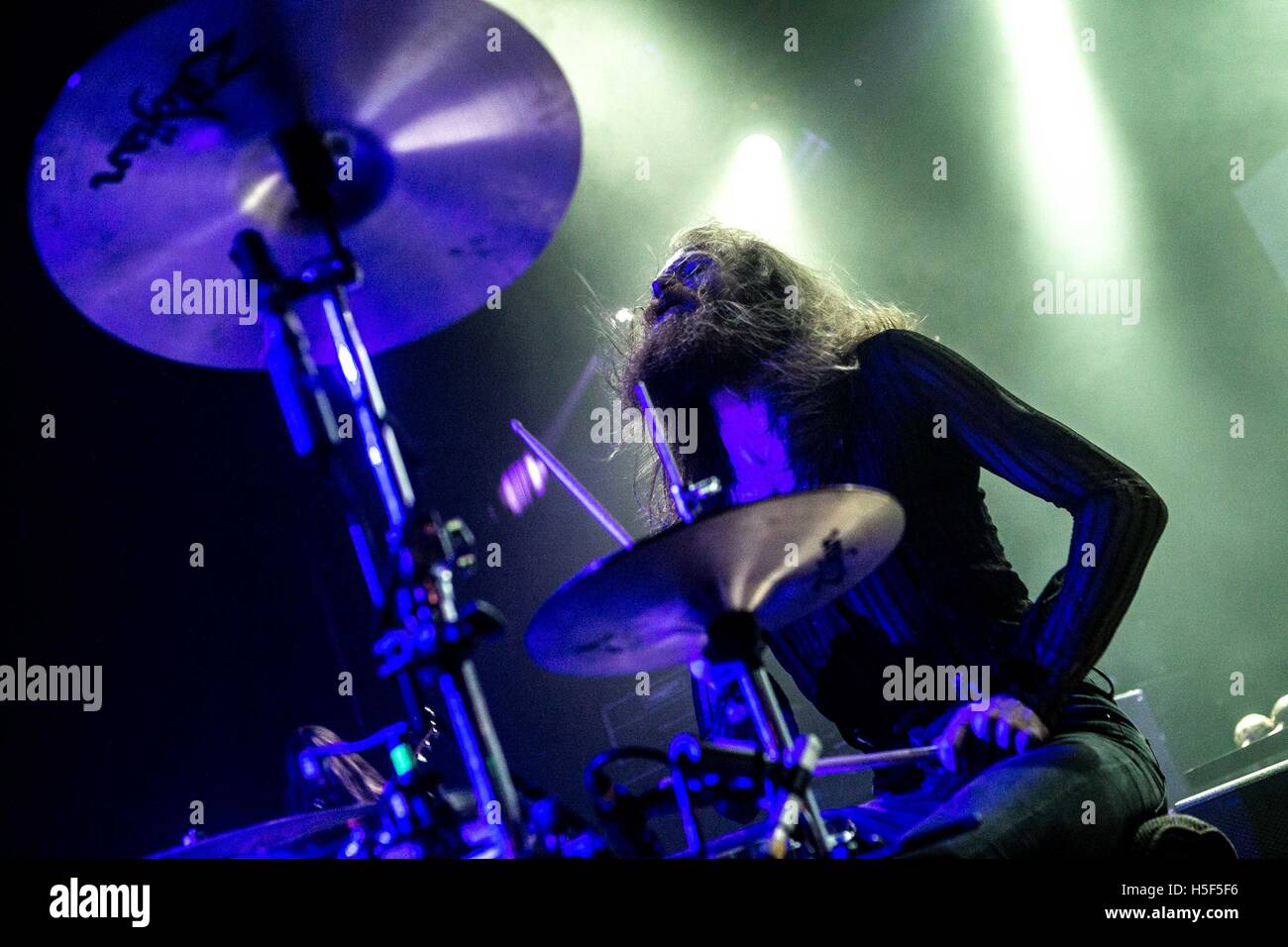 Milano italy october 19 hi-res stock photography and images - Alamy