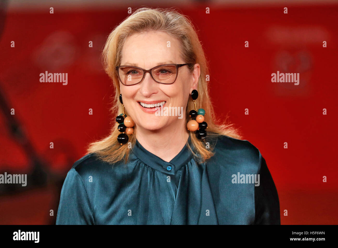 Meryl streep hi-res stock photography and images - Alamy