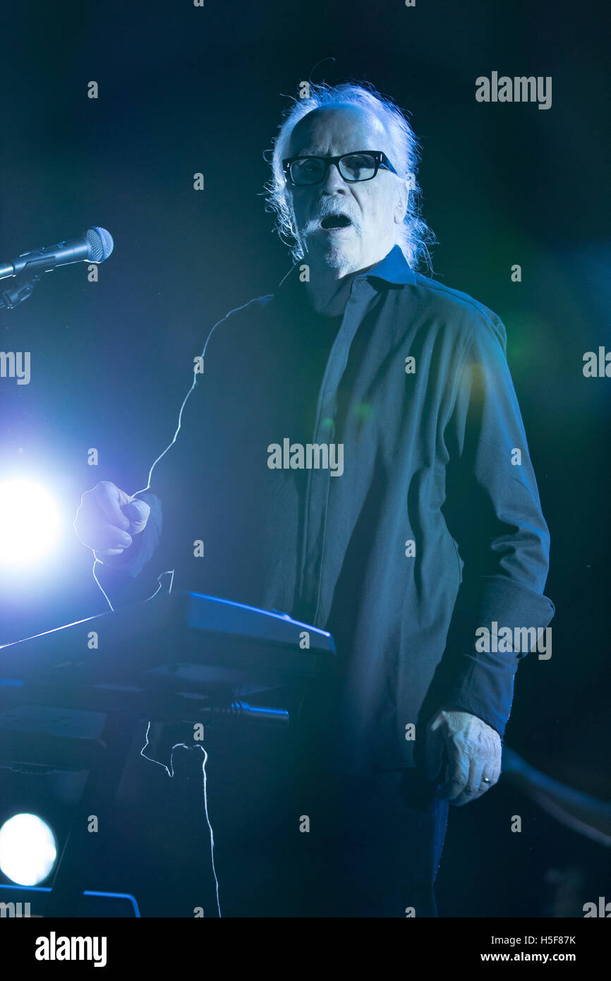 John Richardson Actor High Resolution Stock Photography and Images - Alamy