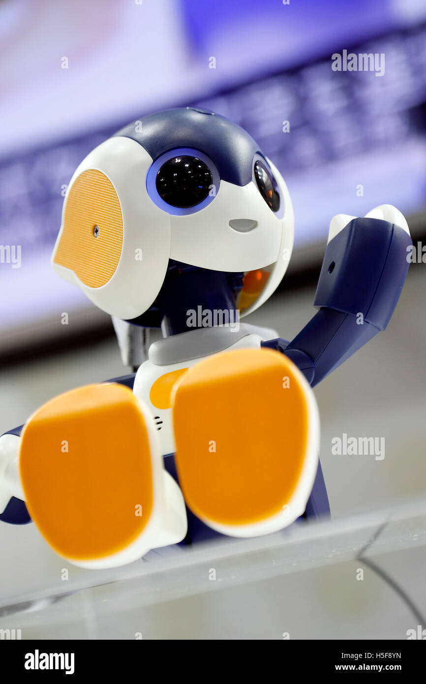 Takara Tomy's personal talking robot Robi Jr. on display at Japan Robot ...