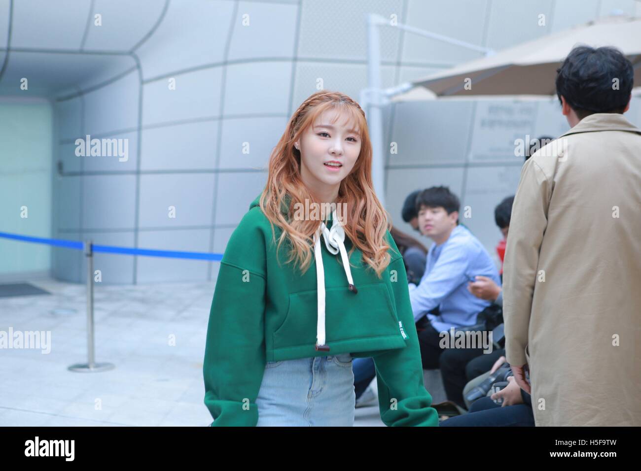 Seoul, Korea. 20th Oct, 2016. Rainbow Wo-ri Koh, DIA Cathy, VIXX RAVI ...