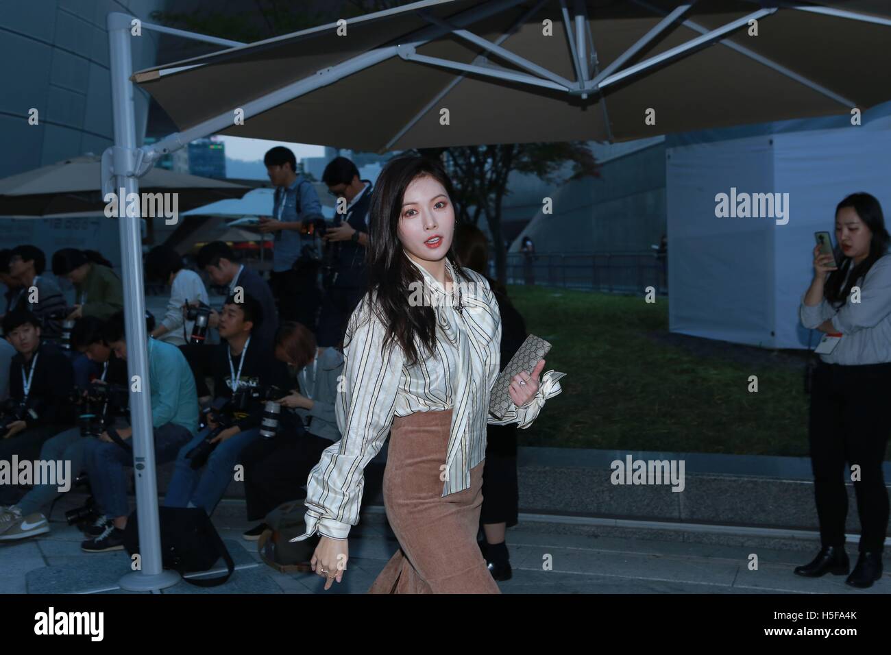 Seoul, Korea. 20th Oct, 2016. Hyun A, Girls generation Hyoyeon, Wonder ...