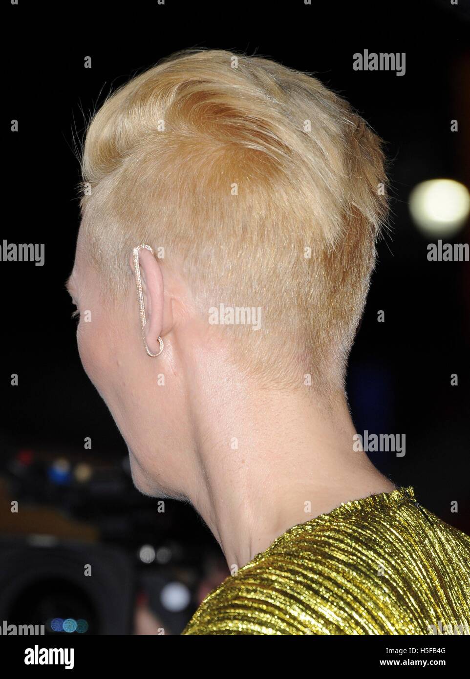 Elizabeth swinton hi-res stock photography and images - Alamy