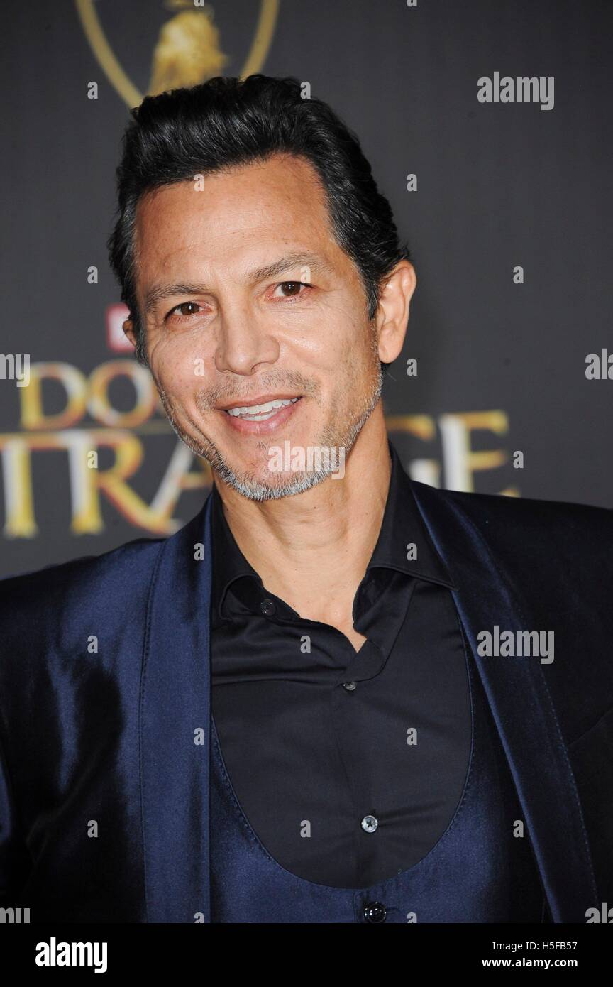 Los Angeles, CA, USA. 20th Oct, 2016. Benjamin Bratt at arrivals for ...