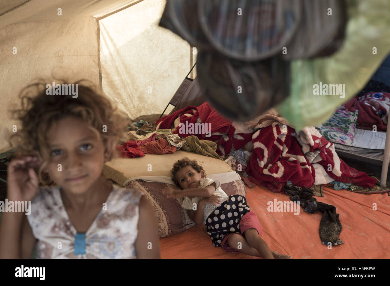 Khan Younis, The Gaza Strip, Palestine. 20th Oct, 2016. Allam kid's ...