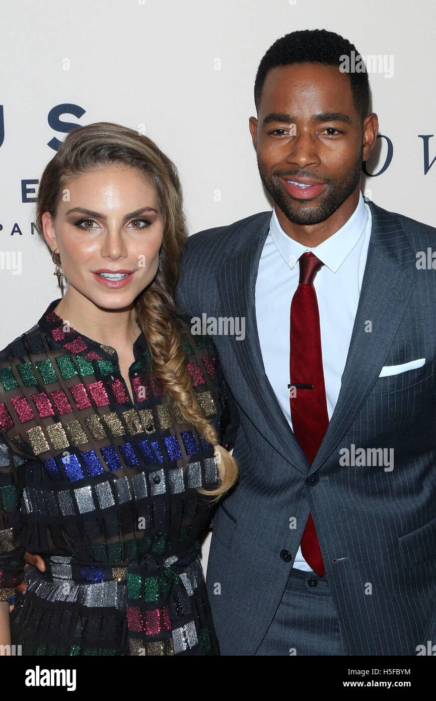 Beverly Hills, CA. 20th Oct, 2016. Guest, Jay Ellis at arrivals for ...