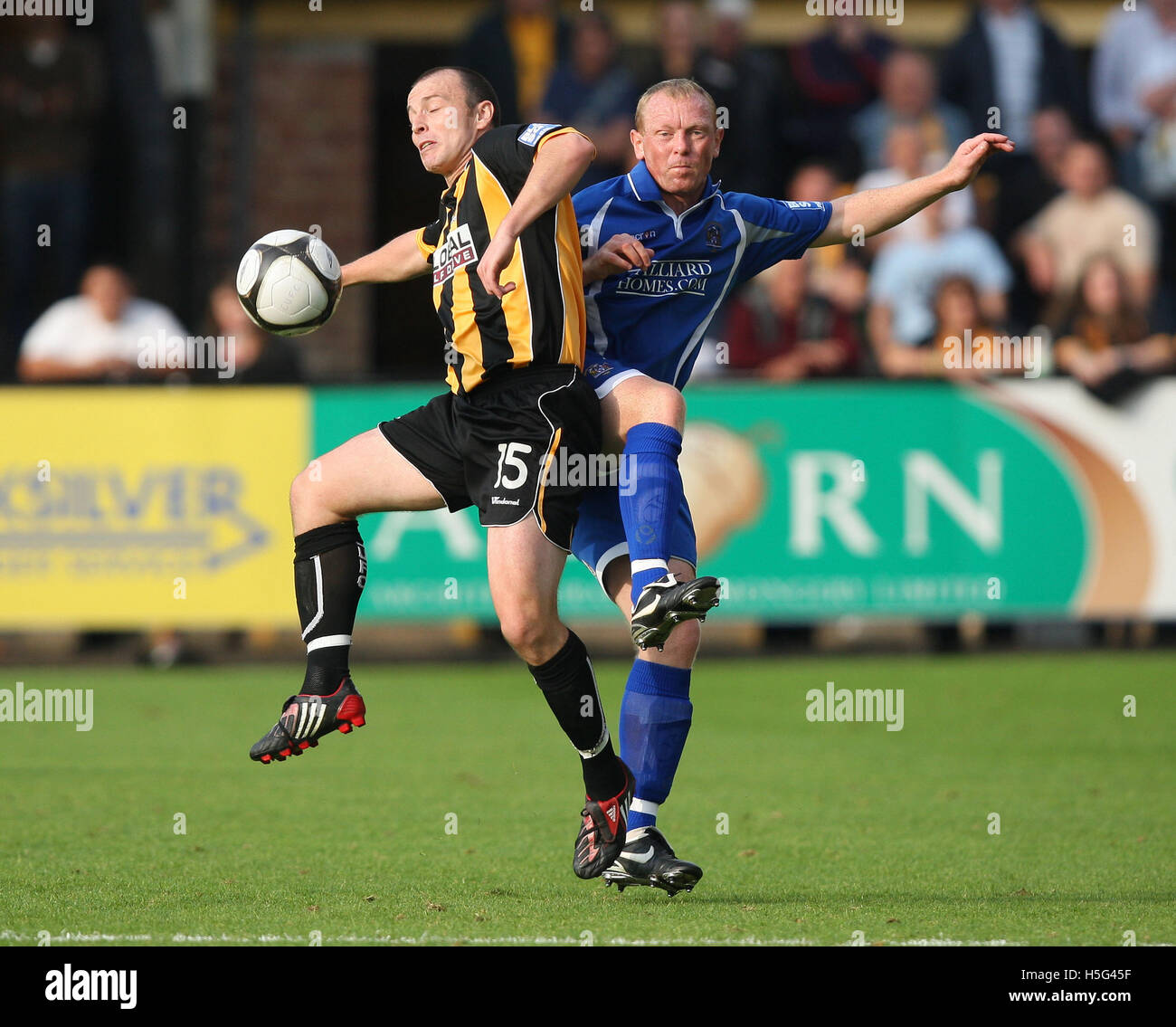Paul elliott football hi-res stock photography and images - Alamy