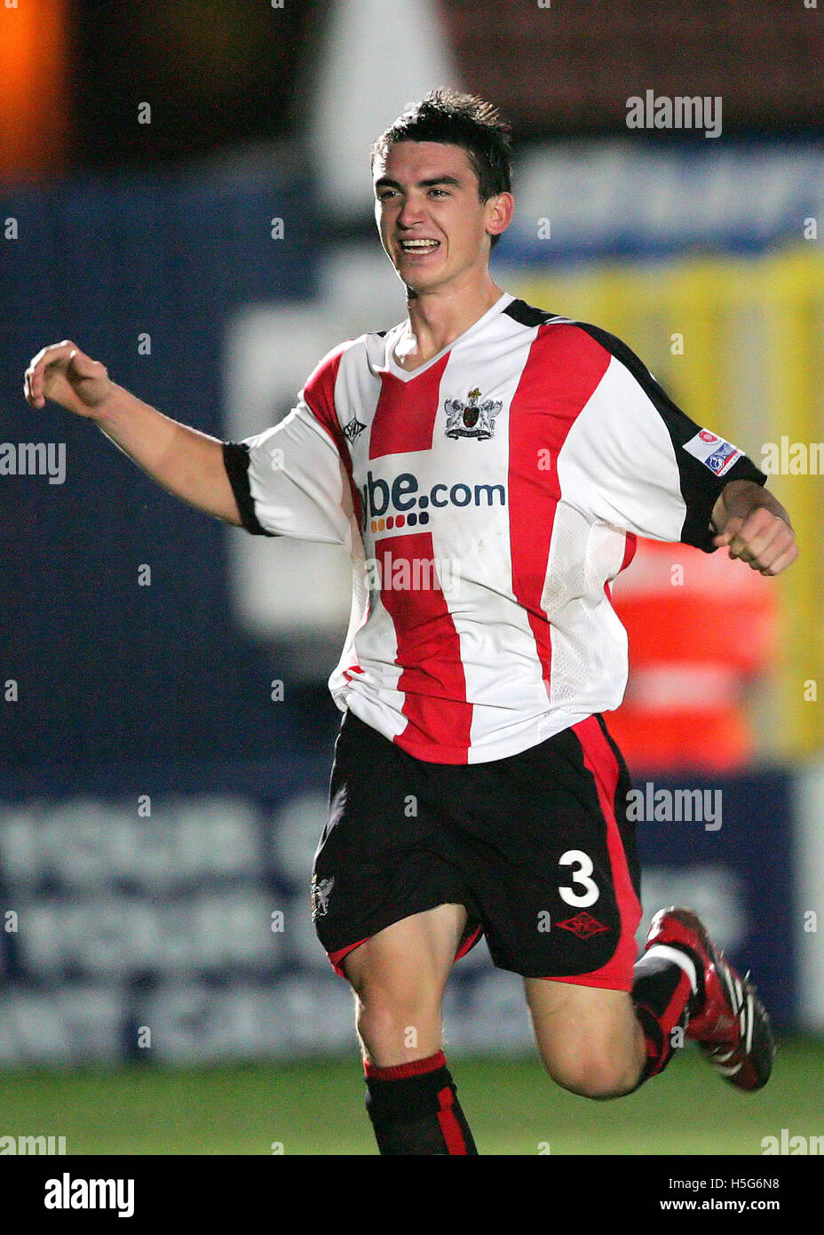 Equaliser soccer hi-res stock photography and images - Alamy