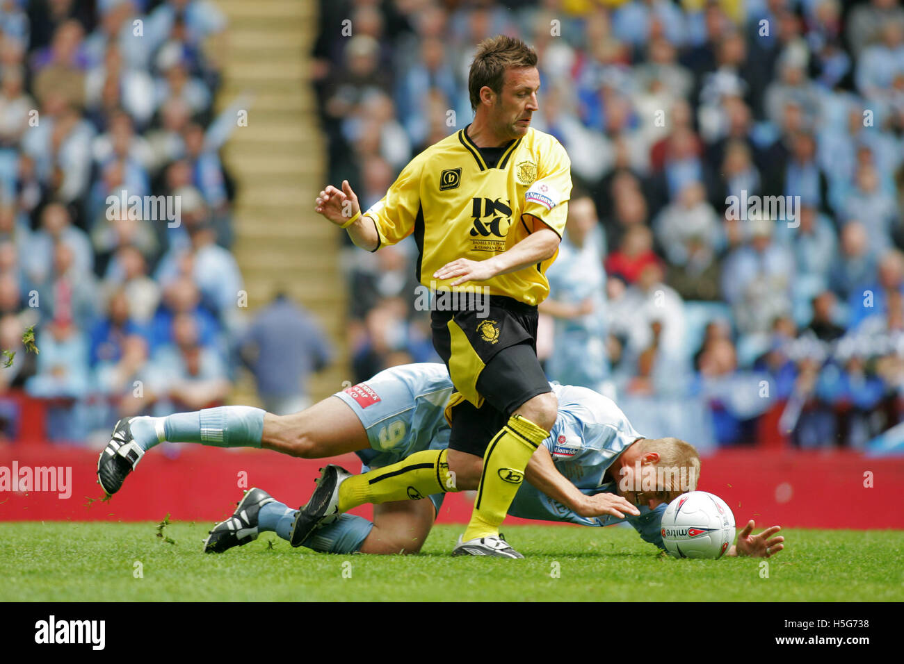 Grays Athletic 1 Hucknall Town 1 - Carlsberg FA Trophy Final at Villa Park, Birmingham - 22/05 ...
