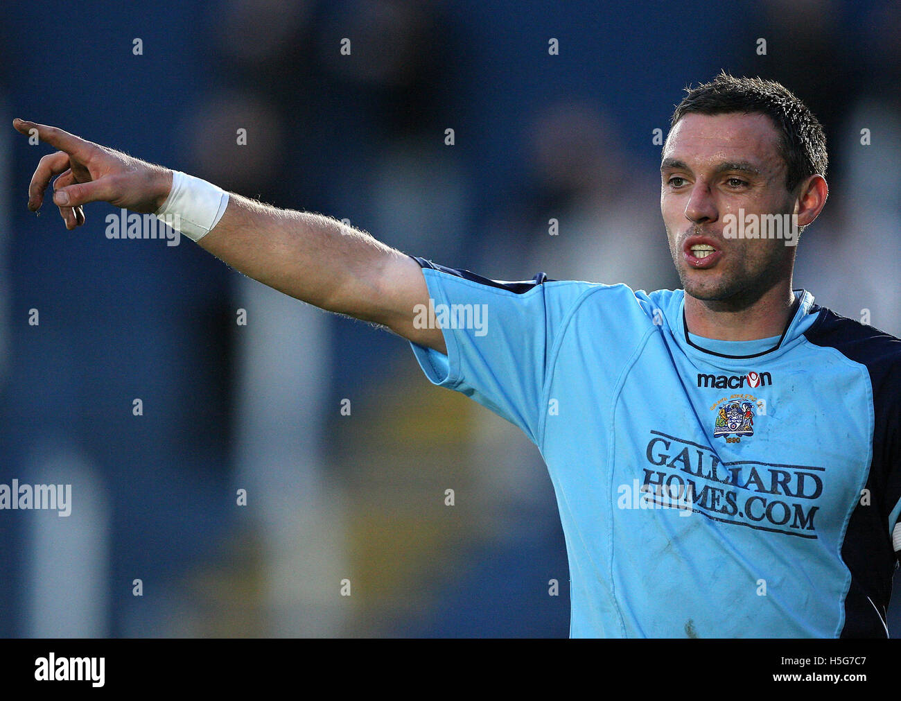 Rushden and diamonds jamie stuart hi-res stock photography and images ...