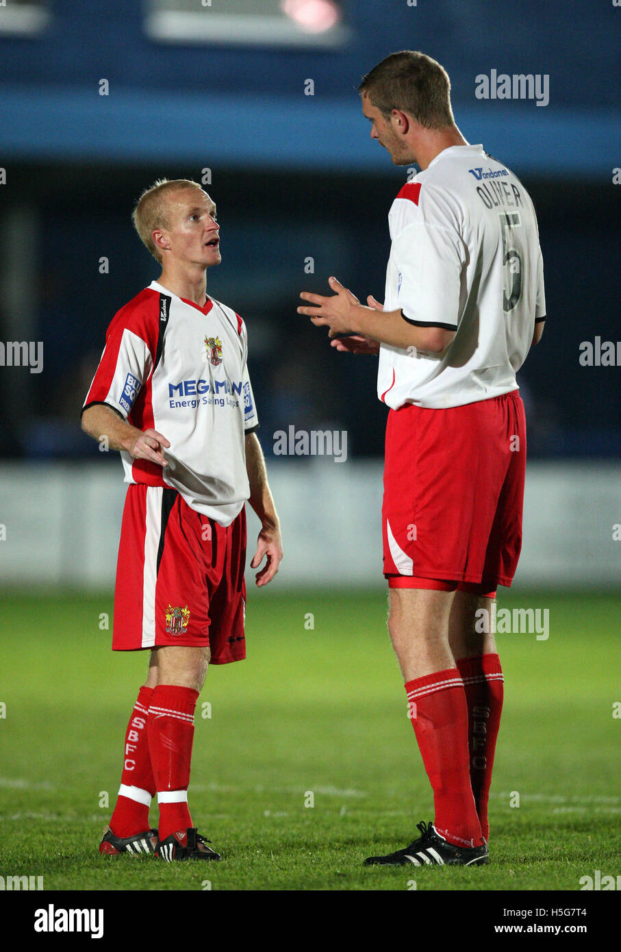 John Martin (L) and Luke Oliver of Stevenage discuss tactics - Grays ...