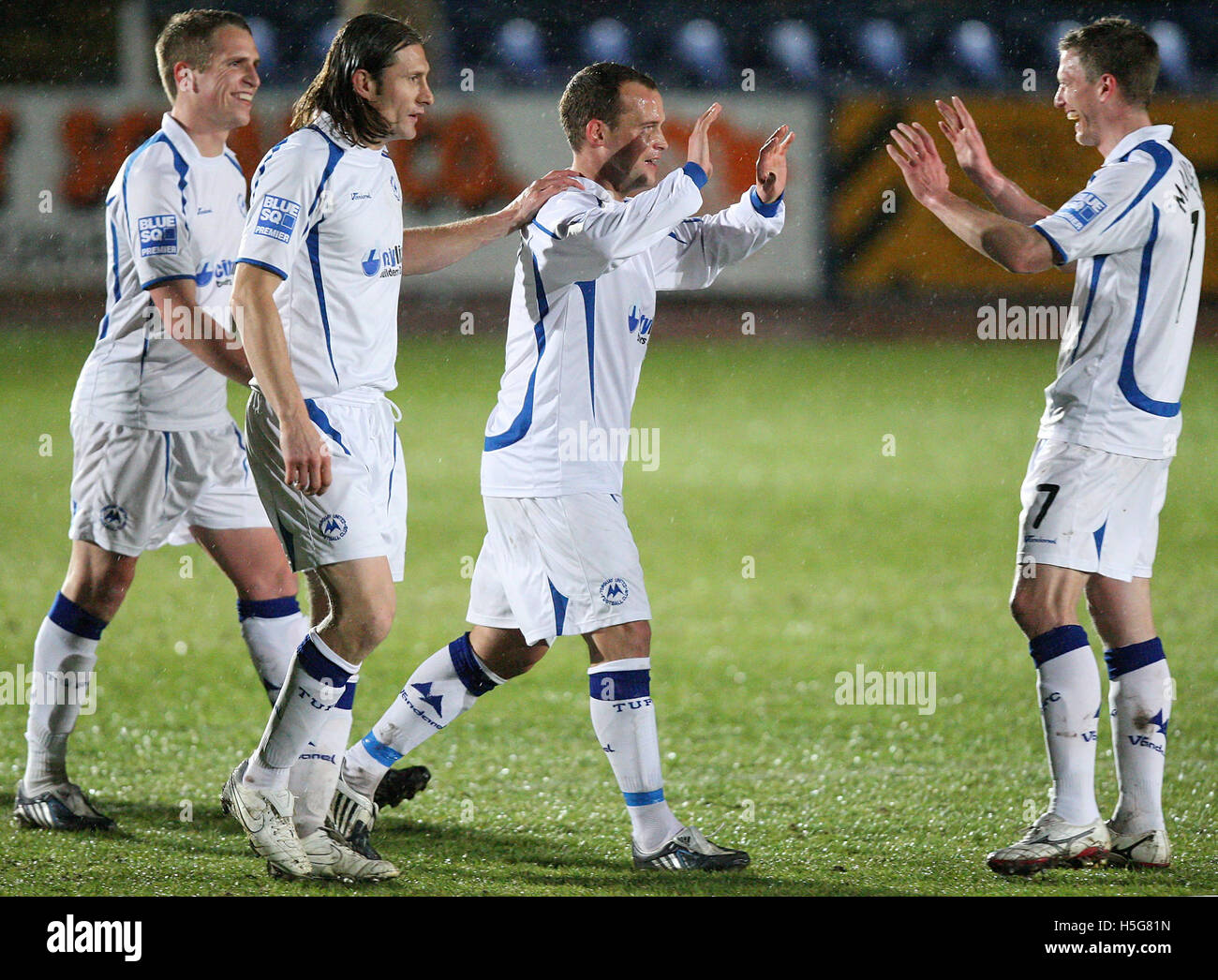 Torquay united celebrate hi-res stock photography and images - Alamy