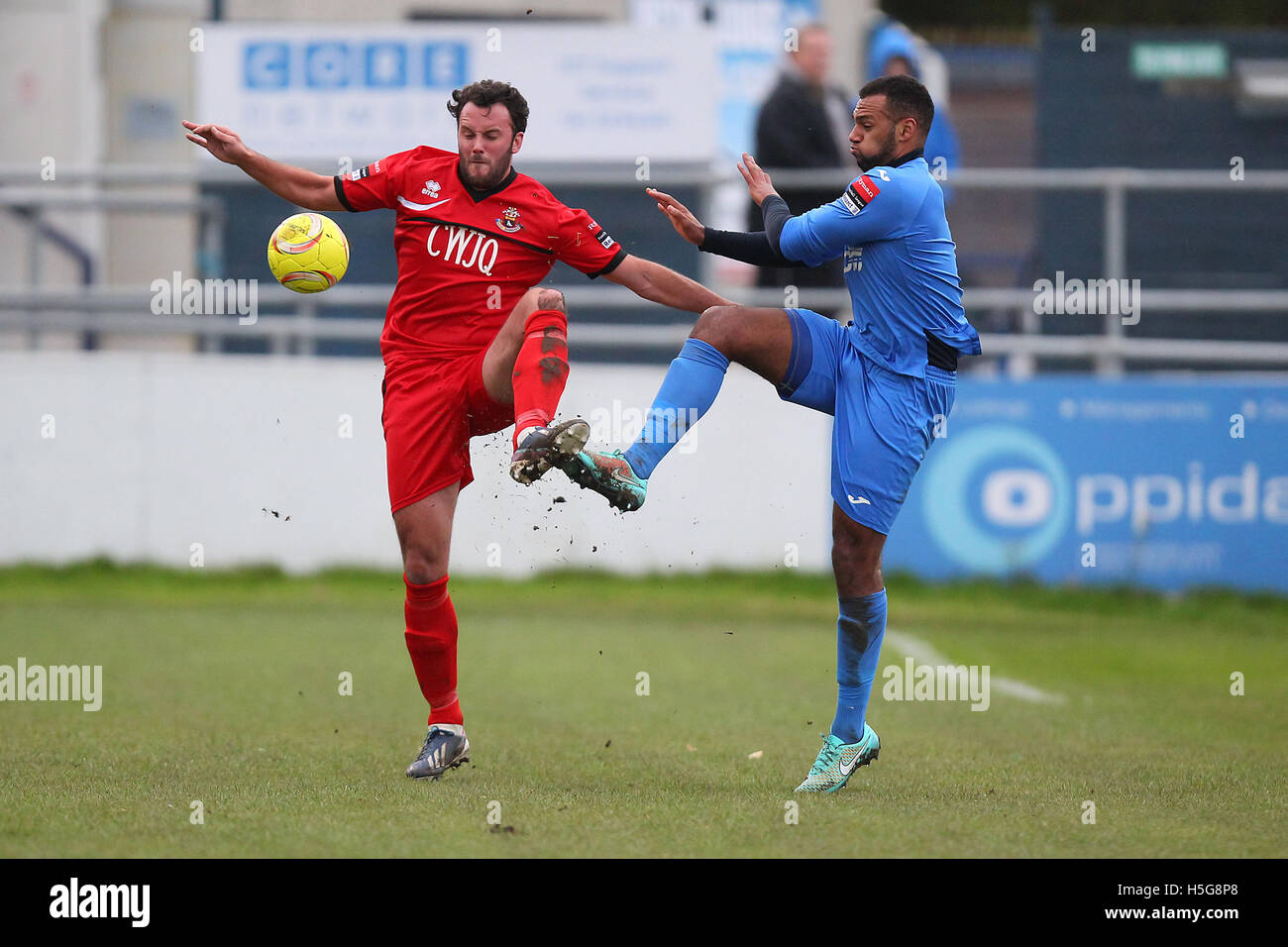 Leon Smith in action for Redbridge - Redbridge vs AFC Sudbury - Ryman ...