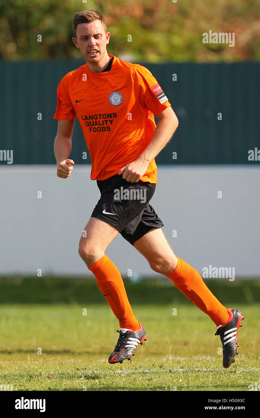 Paul Kavanagh of Barkingside - Redbridge vs Barkingside - Ryman League ...