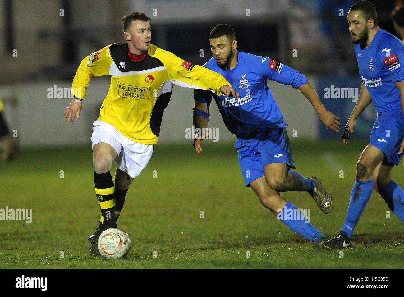 Liam Thomas in action for Redbridge - Redbridge vs Heybridge Swifts ...