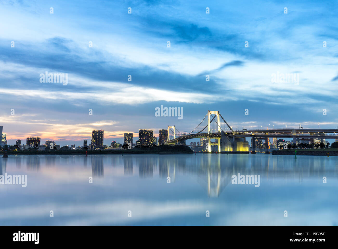 Water and bridge hi-res stock photography and images - Alamy