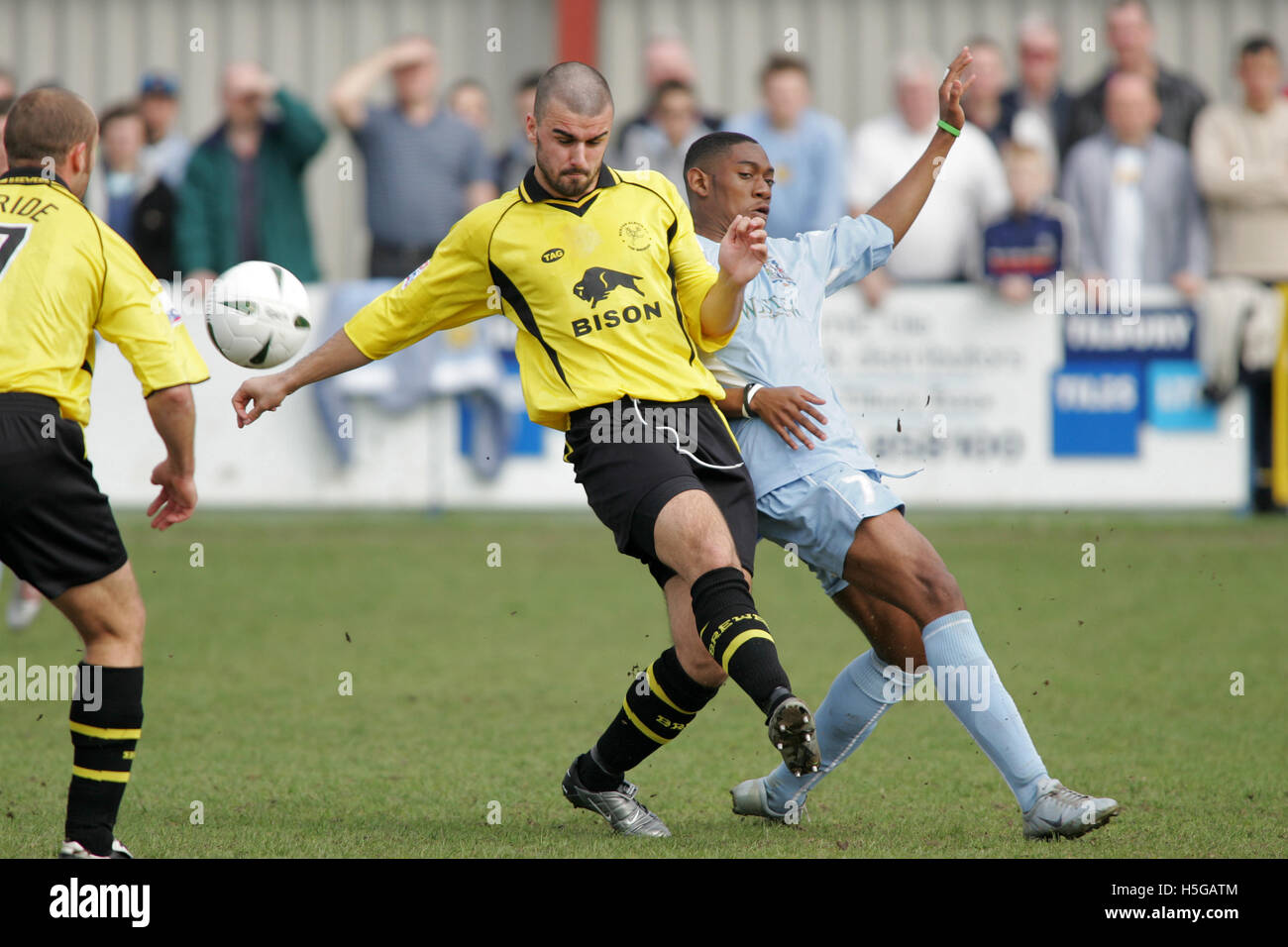 Grays Athletic vs Burton Albion - FA Trophy Semi-Final 1st Leg at the ...