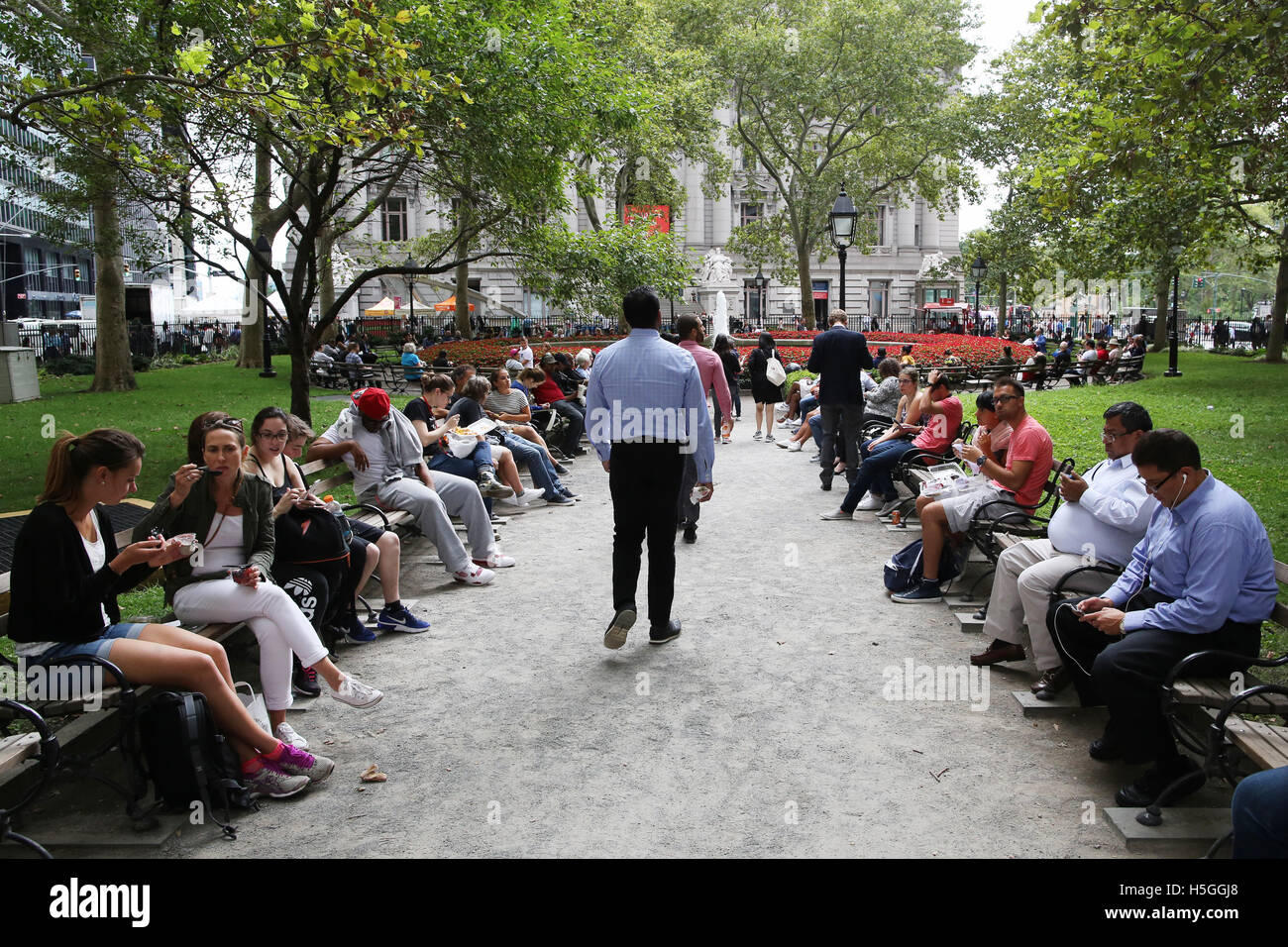 Street scene in New York City , USA Stock Photo - Alamy