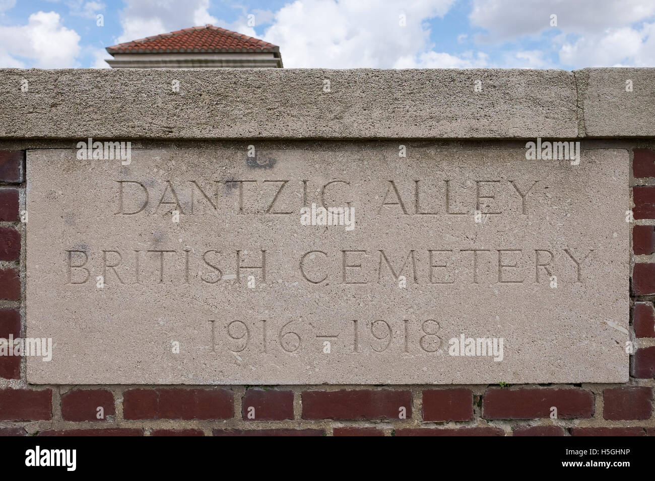 Dantzig Alley British Cemetery, Mametz, France Stock Photo - Alamy