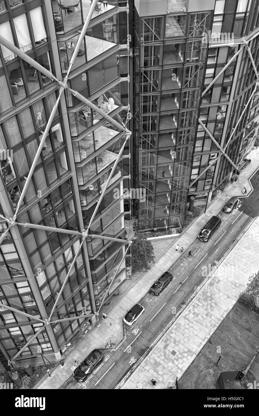 New extension tate modern aerial hi-res stock photography and images ...