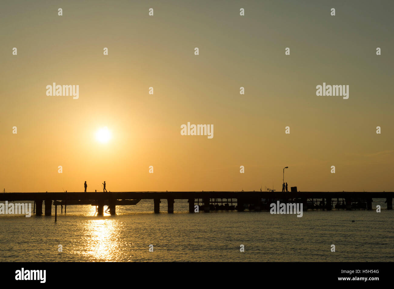 Pier at sunset, Talaimannar, Mannar Island, Sri Lanka Stock Photo - Alamy