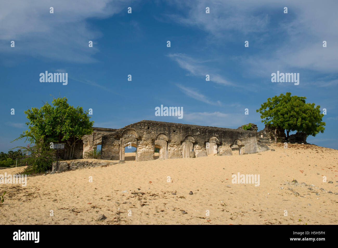 Remains of St Anthony's Church, built around 1900, Manalkadu Desert ...