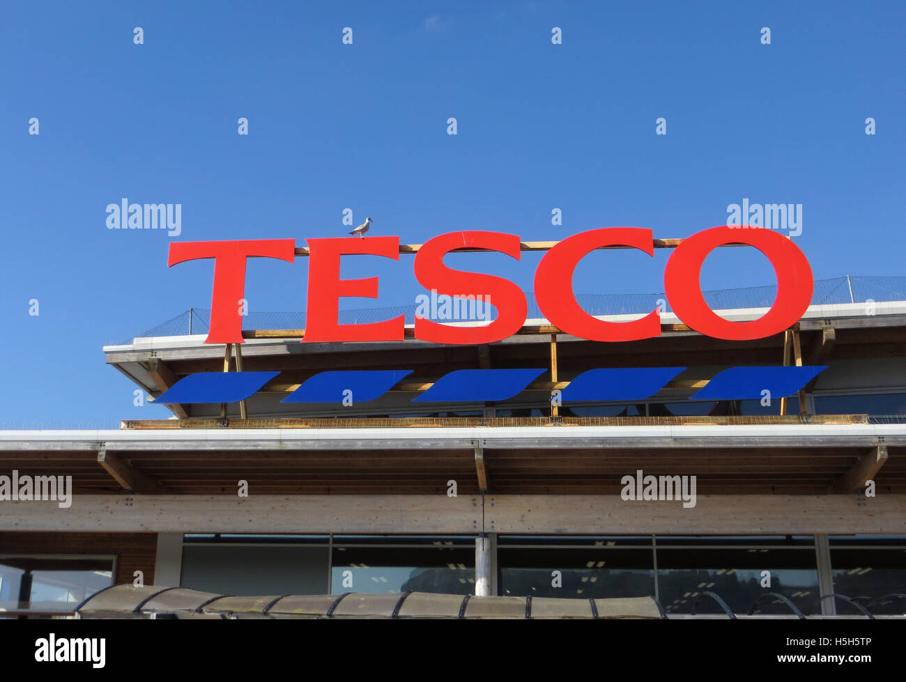 Tesco sign seaside hi-res stock photography and images - Alamy